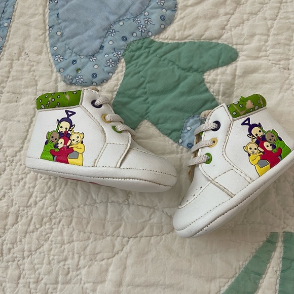 Authentic Original Vintage Style | Shoes | Vintage Baby Teletubbies ...